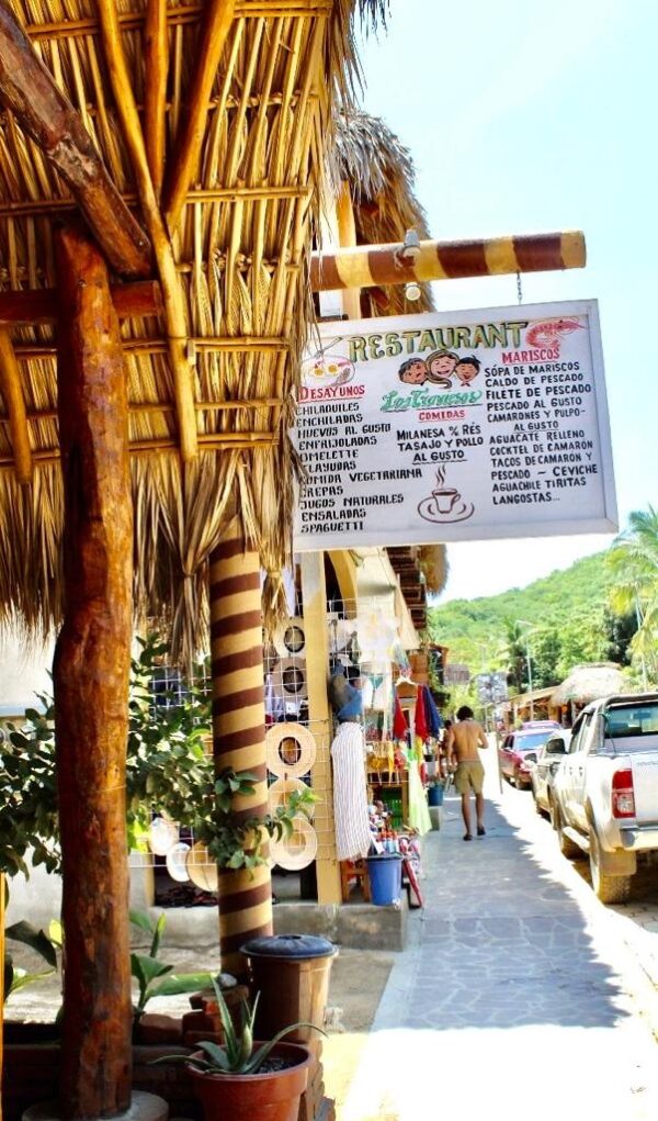 Disfruta de Mazunte y prueba su deliciosa comida | Maleta de viajes